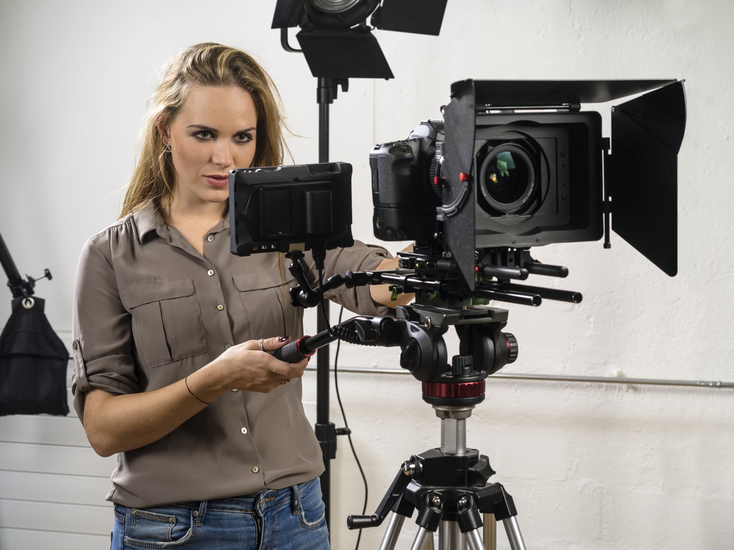 How to Choose the Right Camera Crew | AJI Media
